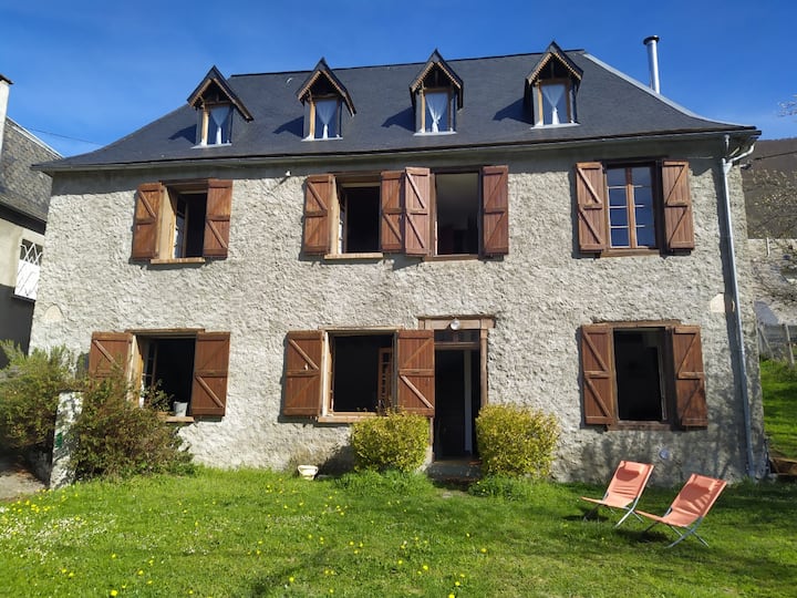 Maison à La Montagne Avec Jardin - Le Mourtis