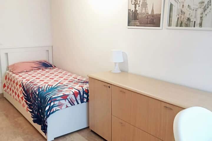 Comfy Private Single Room Isola - Milano