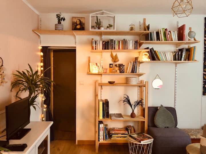 Atypique & Chaleureux, Avec Cour • Parking Gratuit - Nantes
