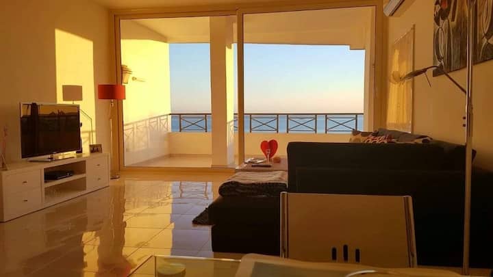 Sea View , 3 Rooms Apartment In City Center 08a - Hurghada