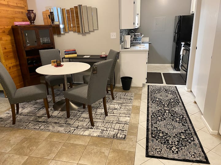 Modern Condo With Amazing Views - Minneapolis, MN