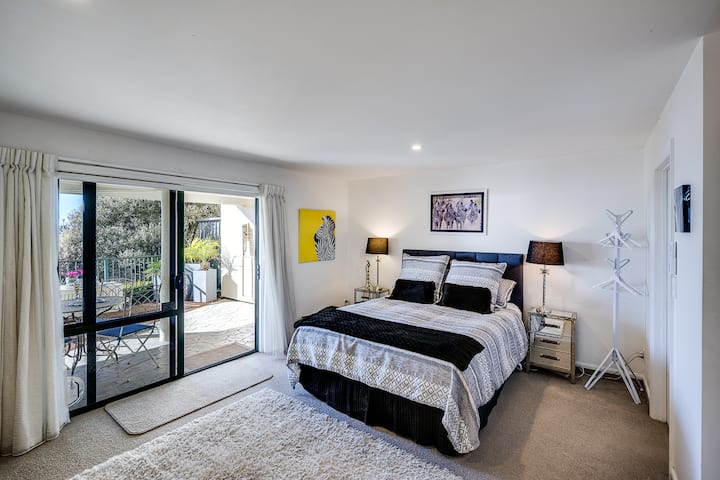 Maison Blue - Garden Apartments - Napier
