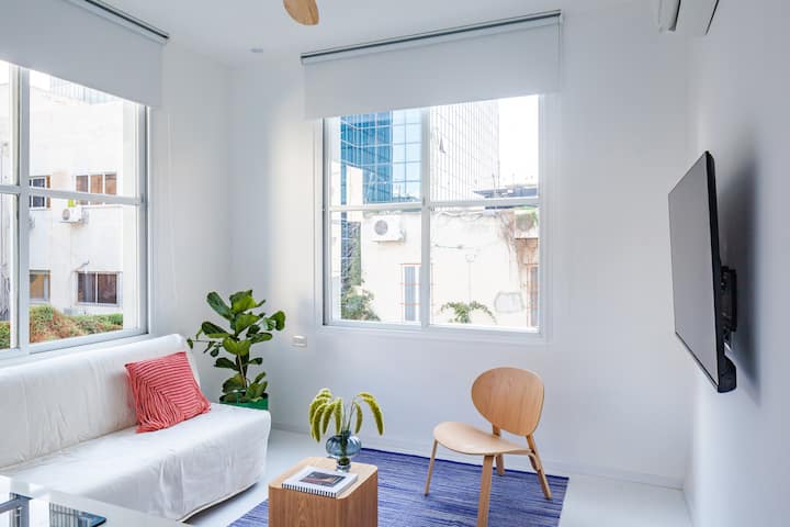 Amazing 1br In The Heart Of The City - Telavive