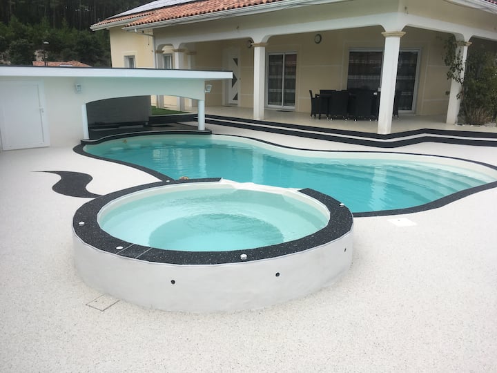 Villa 5 Chambres Avec Piscine - Mimizan