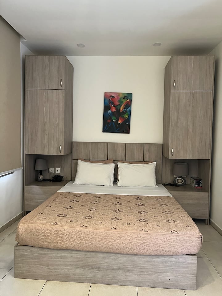 Fully Furnished Studio Apartment - Accra