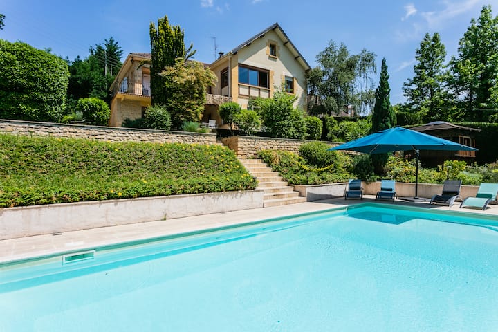 Villa Avec Piscine Privée Chauffée Dans Sarlat - Sarlat-la-Canéda
