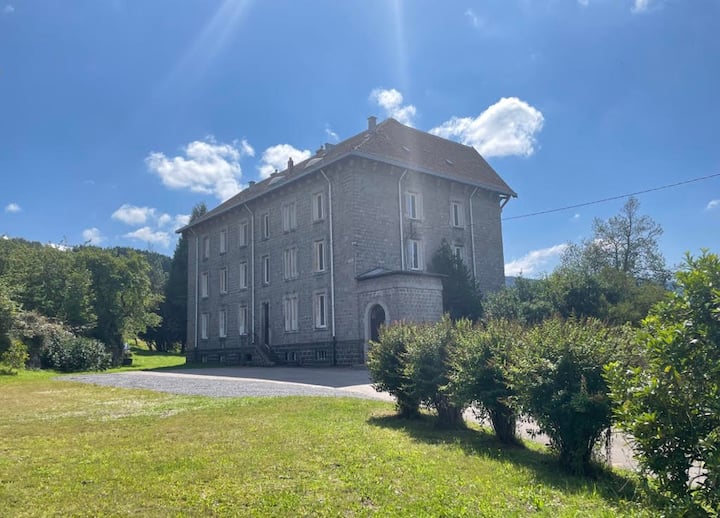 Le Gite Bleu,  Grand Appartement Chic, 4 éToiles - Lac Blanc