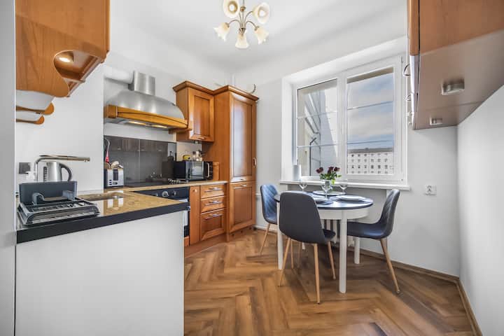 Cozy Home In The City Center - Tallin