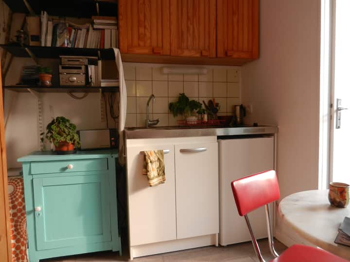 Studio 14m2 Pour 1 Personne- 20e - Paris