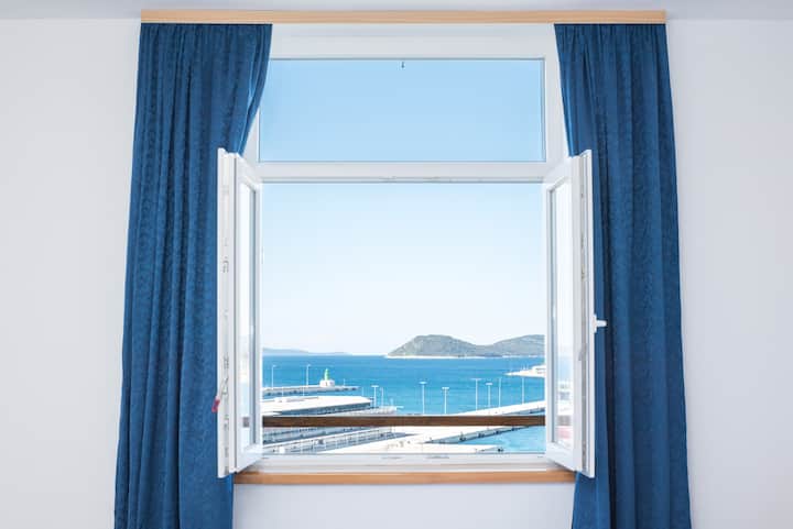 Amazing View Blue Studio Apartment - Split
