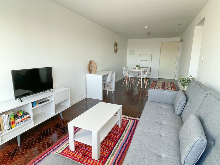 Stylish Central Apartment - Montevideo