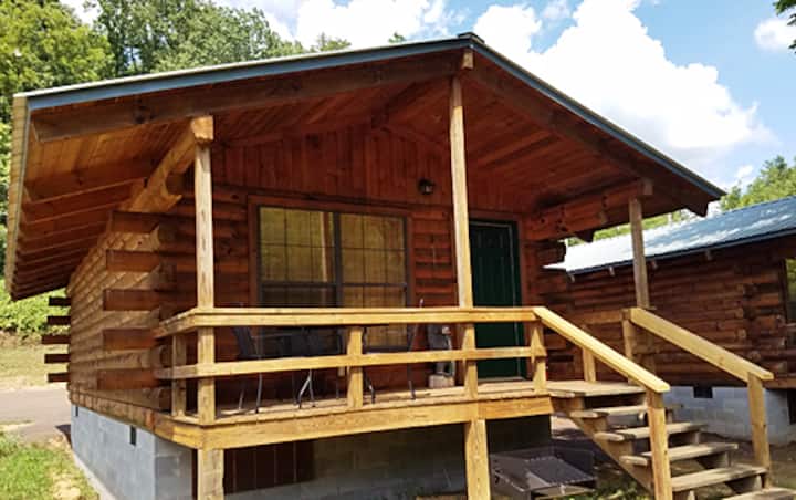 Bearadise On Tellico River - Tellico Plains, TN