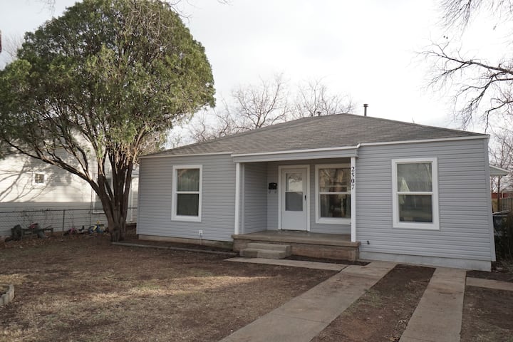 Cozy Cottage Next To Msu Texas - Wichita Falls, TX