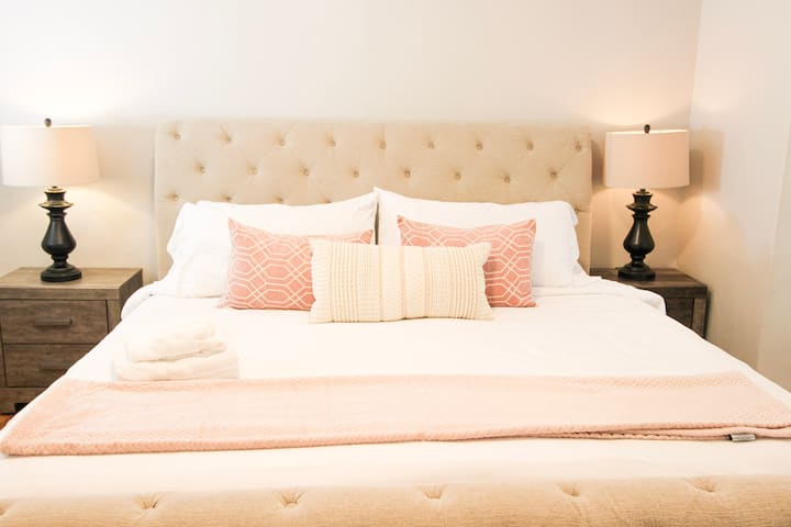 Comfort Apartment 3bed/2bath Near Boston - Everett, MA