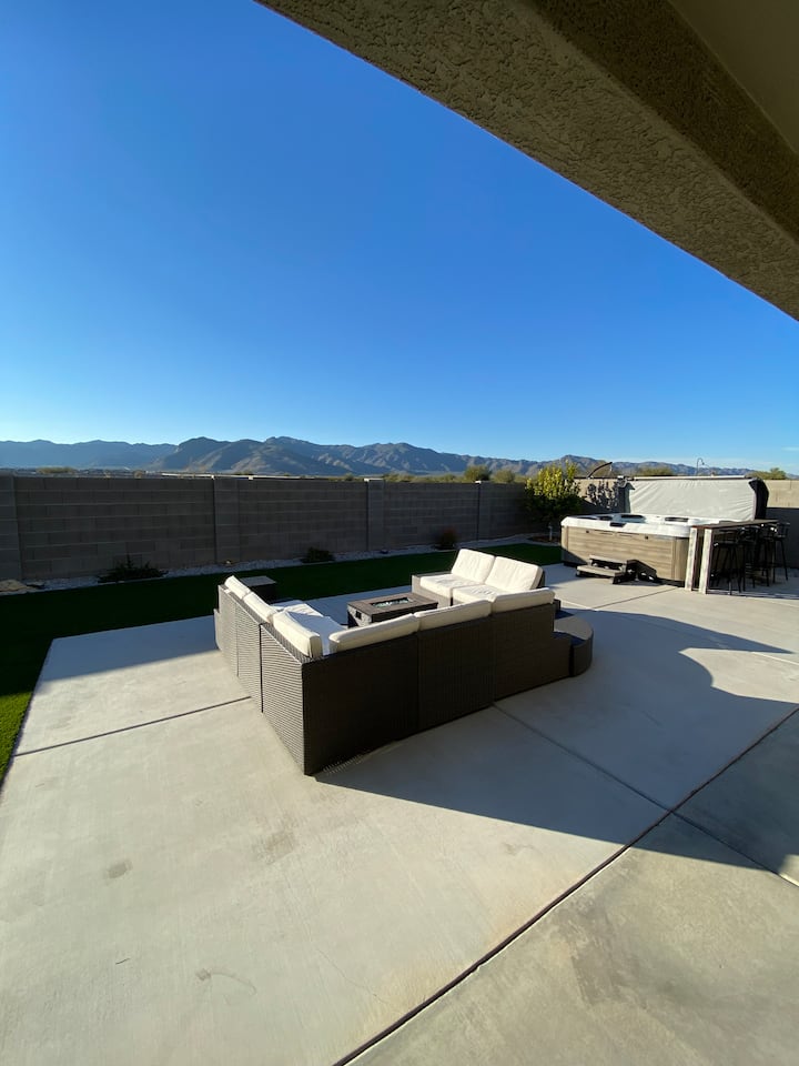 Welcoming Home With Mountainview - Buckeye, AZ