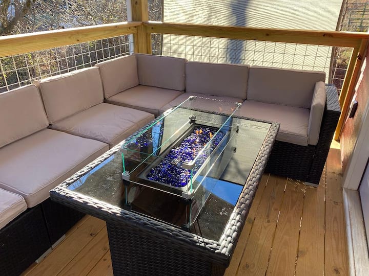 Cozy Cabin Vibe/2br/2ba-10 Min To Downtown Avl - Asheville, NC