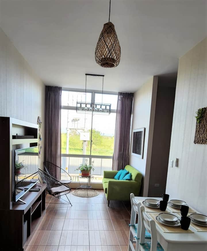 Departamento Súper Acogedor Con Estacionamiento. - Tarapoto