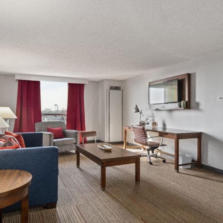 315@loso Hotel: 2full Suite 602 - Charlotte, NC