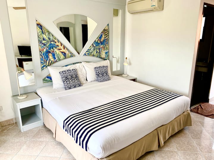 Family-run Guesthouse - Kata Beach