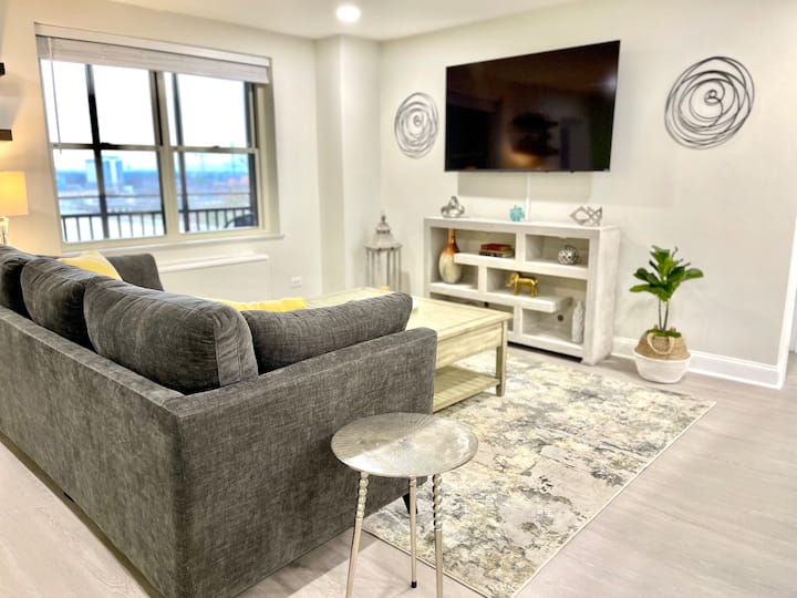 Chic 1-bedroom Condo With Patio 4-h - Atlanta, GA