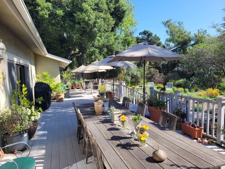 Ojai Cook's Kitchen And Garden Retreat - Ojai, CA