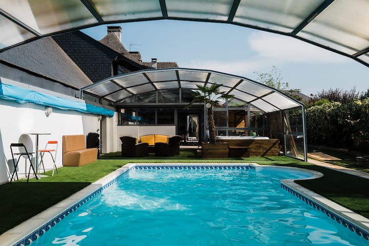 12 Chambres Spacieuses, Accès Piscine-jacuzzi - Lannemezan