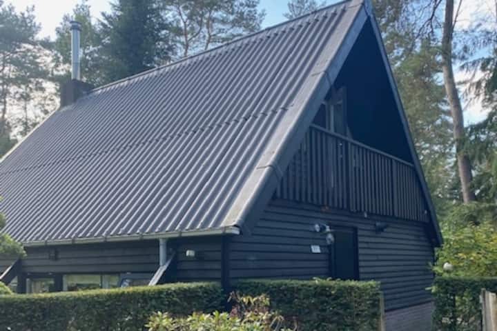 A Lovely Renovated A Frame Cottage - Eersel