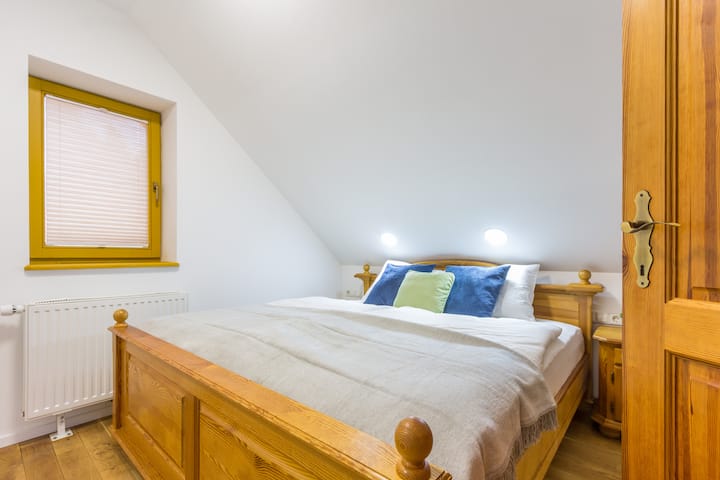 Vilaraj - Two Bedroom Apartment With A Balcony - Maribor
