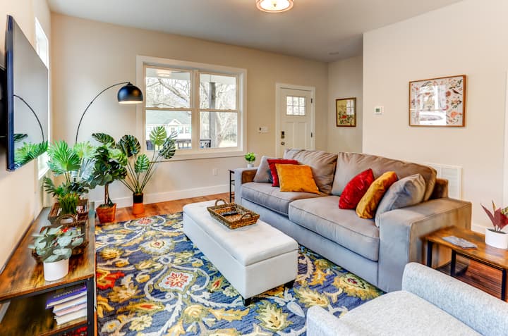 Harmony House -Brand New Construction! - Black Mountain, NC