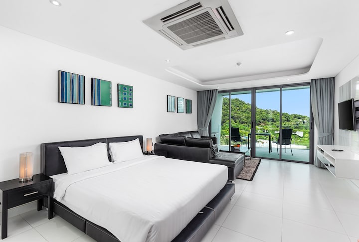 Светлая студия с видом на море рядом с Патонг - Patong