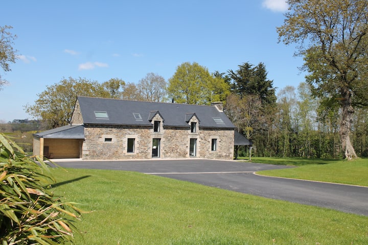 Gîte De Charme Rénové De 8 à 14 Personnes Avec Spa - Rohan