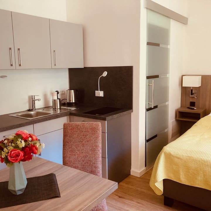 Francy´s Studio - Stilvolles 1-raum Apt. - Limone Sul Garda