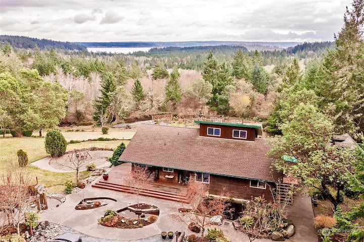 Island Resort, Relax, Rejuvenate - Steilacoom, WA