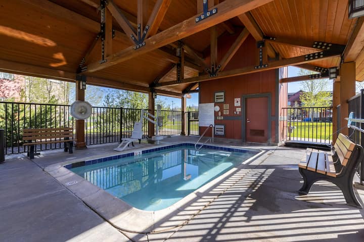 Full Kitchen/laundry With Resort Amenities/shuttle - Steamboat Springs, CO