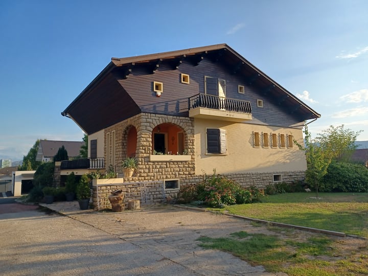 Maison Familiale Chambéry - Chambéry