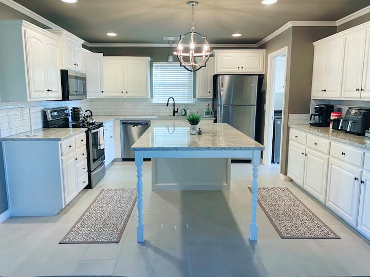 2 King Bed,central, By Hwy, Peaceful Neighborhood - Amarillo, TX