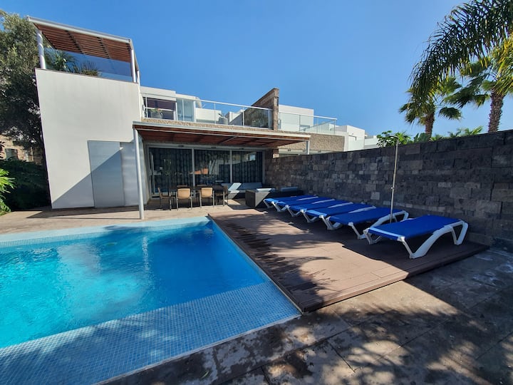 Five-bedroom Villa In Costa Adeje - Costa Adeje