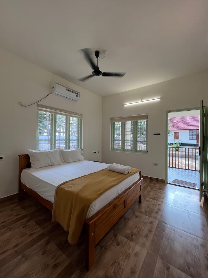 Devagowri's Oceanview - Varkala