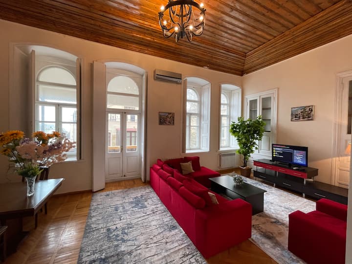 Old City Apartment - Baku