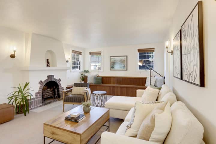 Modern Cozy Suite W/ Bay Views - Oakland, CA