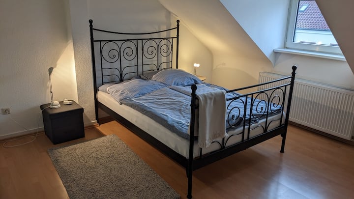 2 Zimmer Dachwohnung - Frankfurt Sur Le Main
