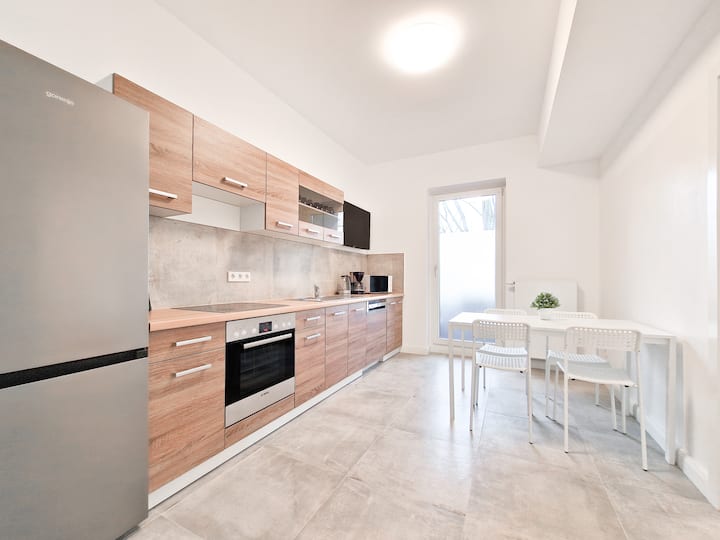 2 Room Apartment - 15min Messe Dus And Old Town - Düsseldorf