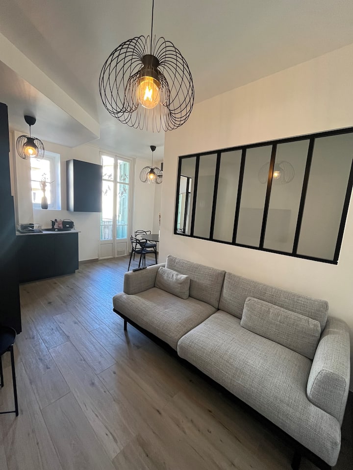 Charmant 2 Pièces - Hyper Centre De Nice - Nizza