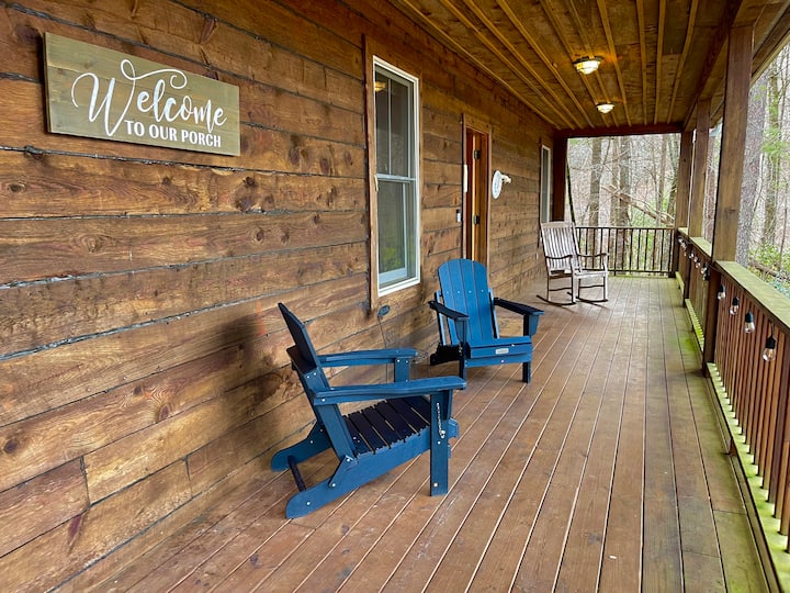 Log Cabin Near Lake Keowee - Table Rock State Park, Pickens