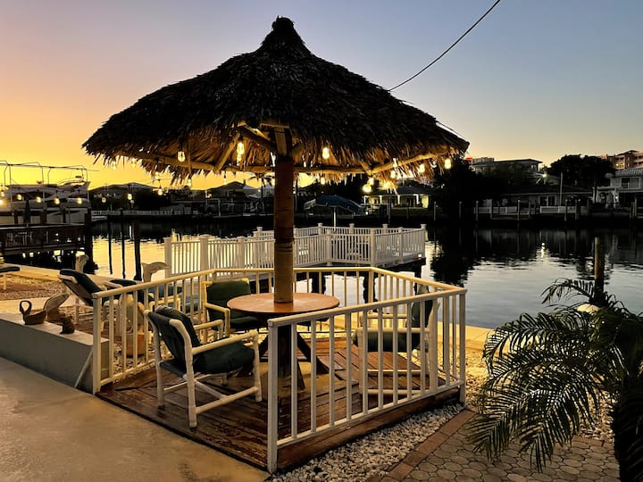 Parker Manor Apartment - Belleair Beach, FL