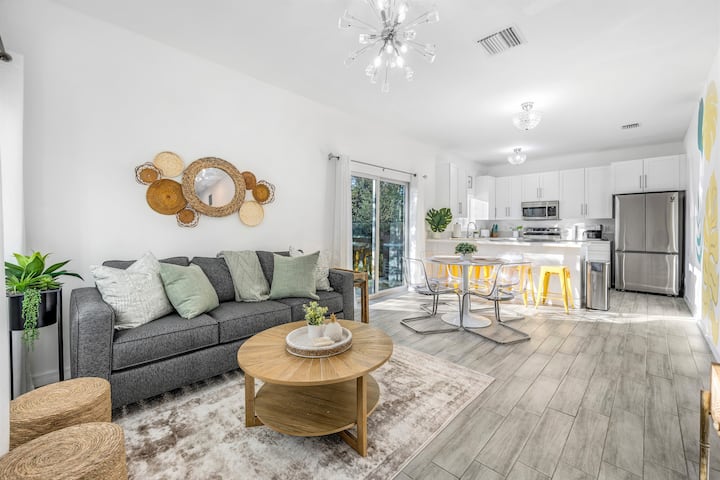 Discounts! 10 Mins To Fll Beach - Cruise Port - Fort Lauderdale, FL