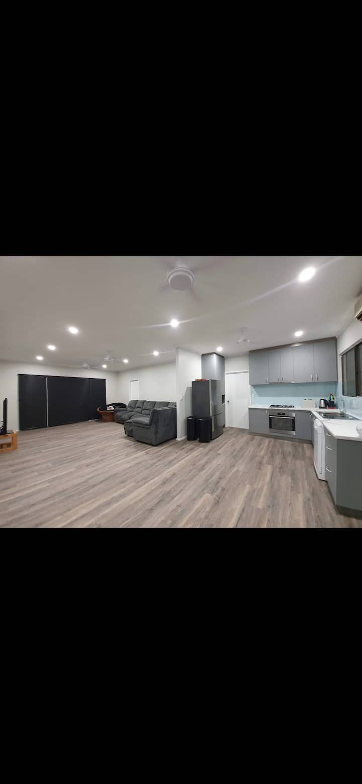 Central Stay - Room 1 - Broome