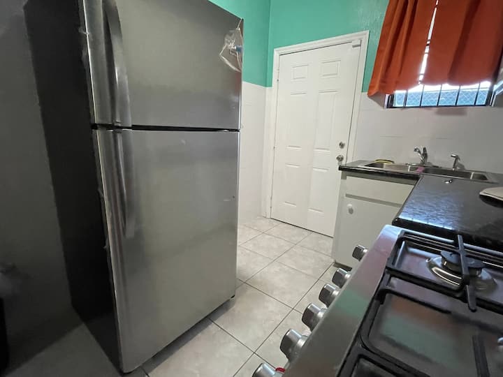 R And B Short Term Rental - Nassau