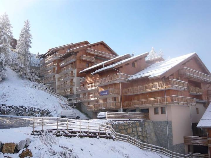 Montchavin-les Coches - 2 Bed Apt Mountain Views - Rue du Télémétro