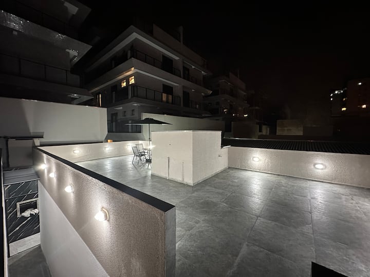 Casa Com Terraço Em Matinhos - Matinhos